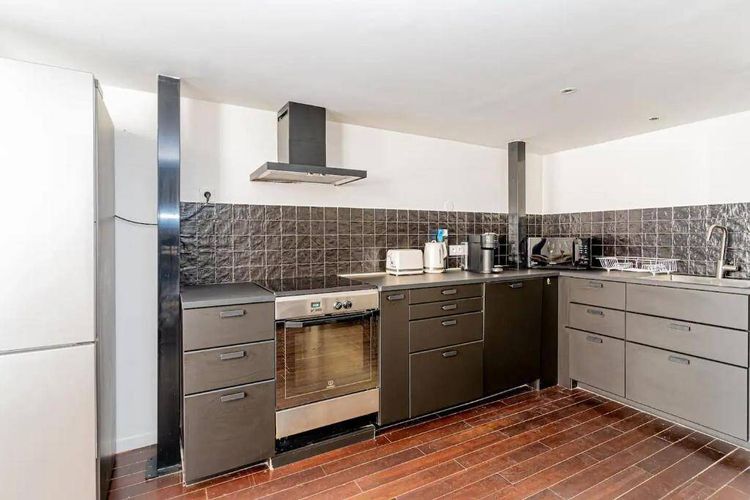 77m² Private room in a flatshare for 3 people Marseille | Studapart