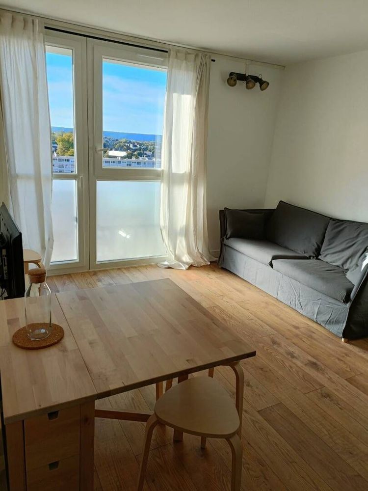 75m² Private room in a flatshare for 4 people Saint-Étienne-du-Rouvray ...