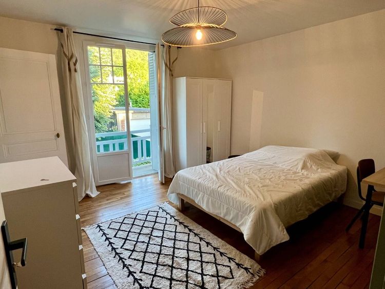 335m² Private room in a flatshare for 10 people Orsay | Studapart