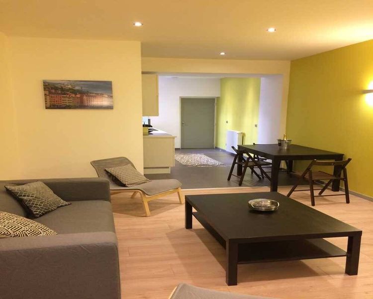 150m² Private room in a flatshare for 12 people Lyon | Studapart