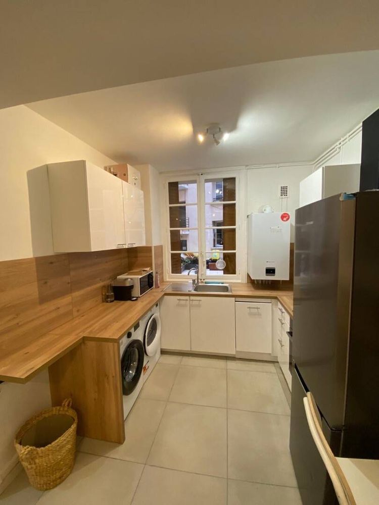 100m² Private room in a flatshare for 6 people Lyon | Studapart